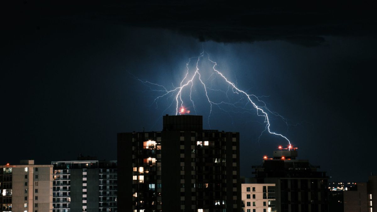 Potężna burza nadciąga nad Polskę. Wiemy, gdzie uderzy superkomórka, w ...